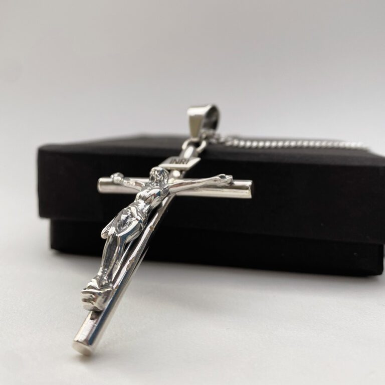 Collar crucifijo tubular plata – Sumaq Design for Men – Handcrafted Jewelry